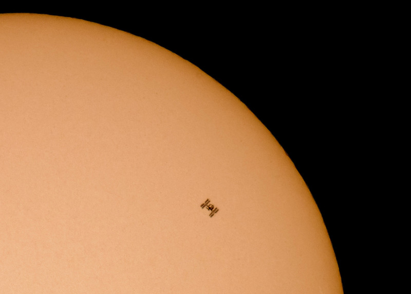 Photo Story: ISS passes in front of the Sun