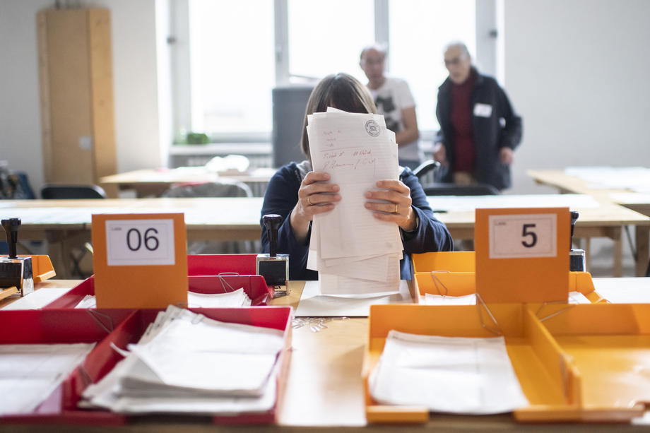 Green parties make historic gains in Swiss election