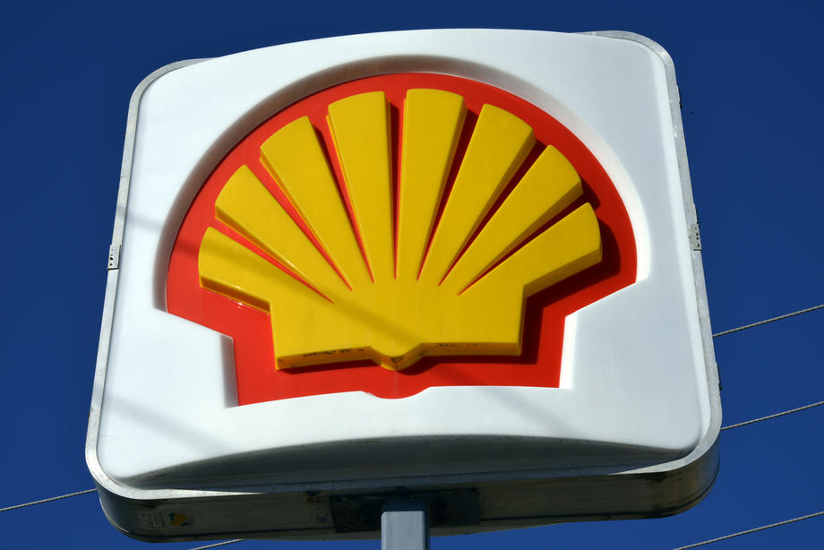 Oil giant Shell sets sights on sustainable aviation fuel take-off
