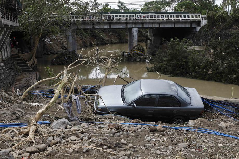 Photo Story: Aftermath of Typhoon Goni in the Philippines - The Dispatch