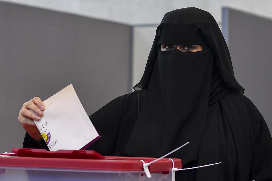 UPDATE – Qatar’s first legislative elections see 44% voter turnout ...