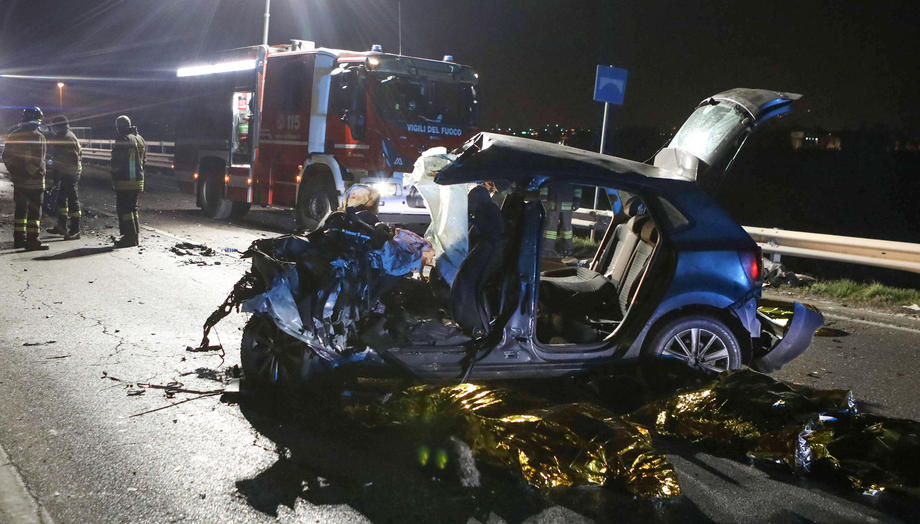 Photo Story: Deadly car crash in northern Italy