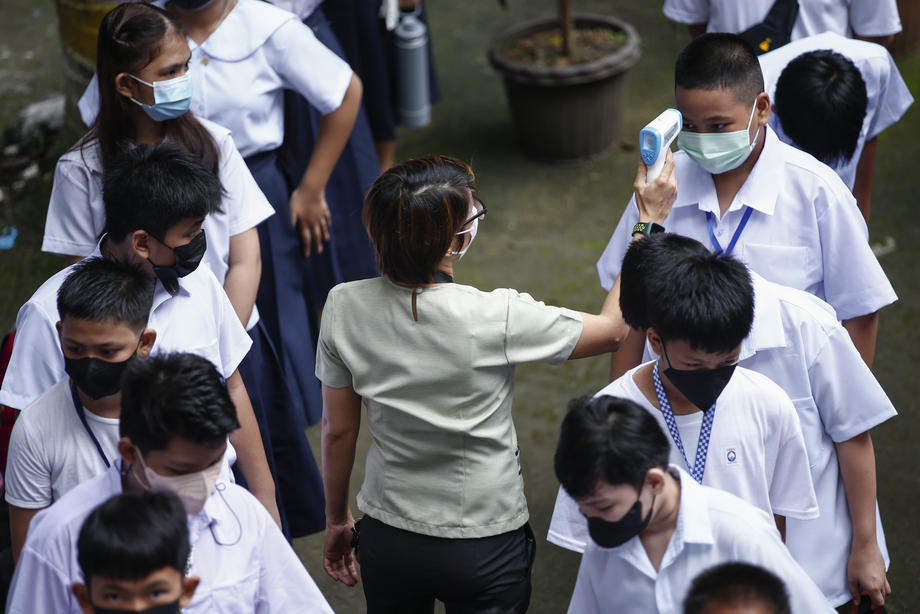 Philippine children back in school as pandemic restrictions ease