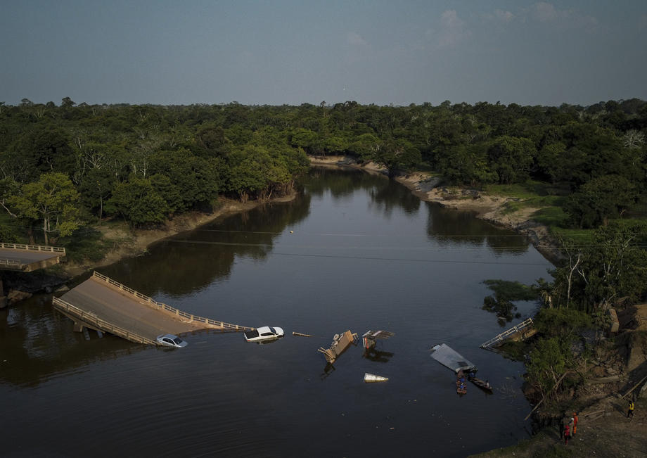 Photo Story: Fatal bridge collapse in the Brazilian Amazon - The Dispatch