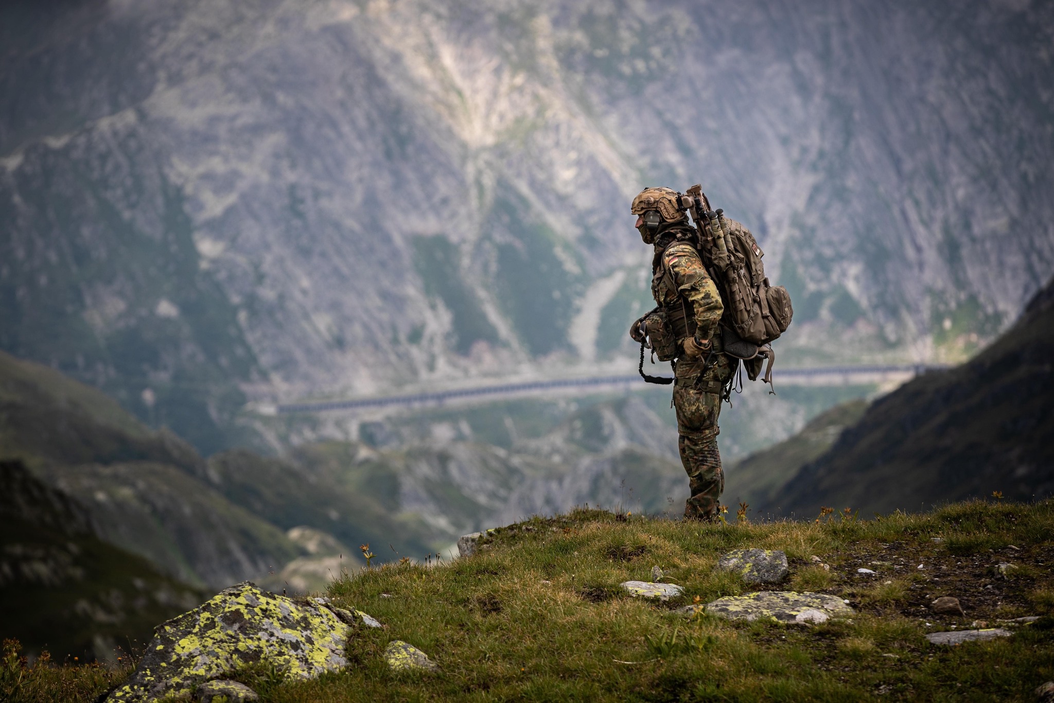 Germany to introduce voluntary military service