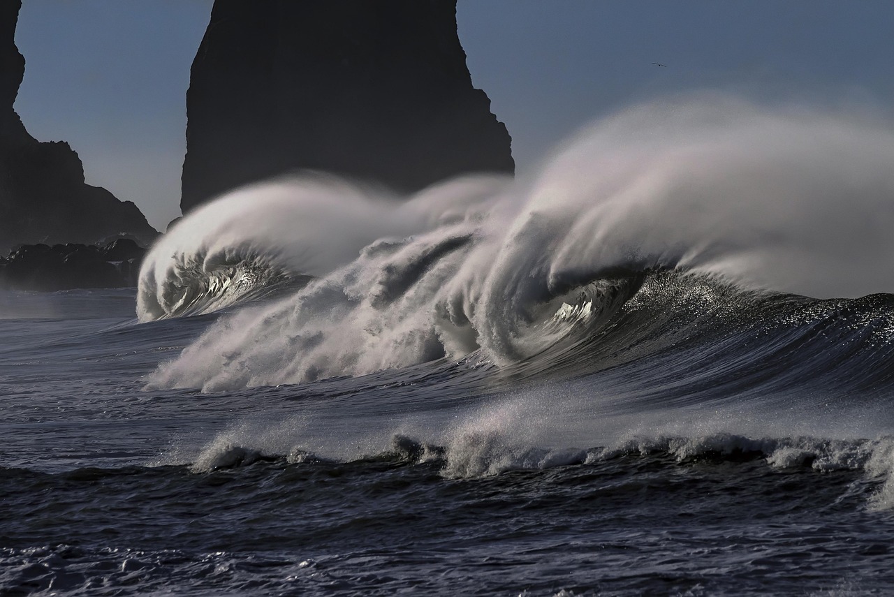 Cyclone Harry: A Record-Breaking Wave Height in the Med